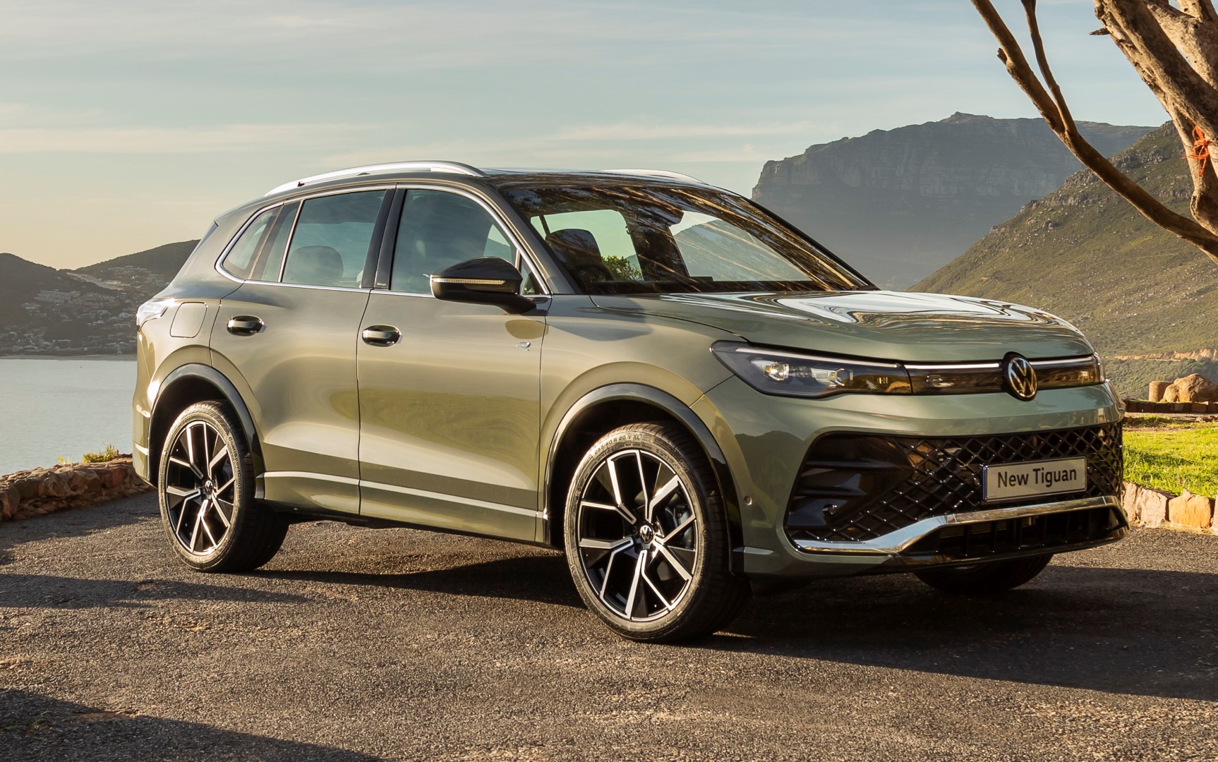 Volkswagen Tiguan Models Volkswagen Tiguan R Review 2025 | Top Gear